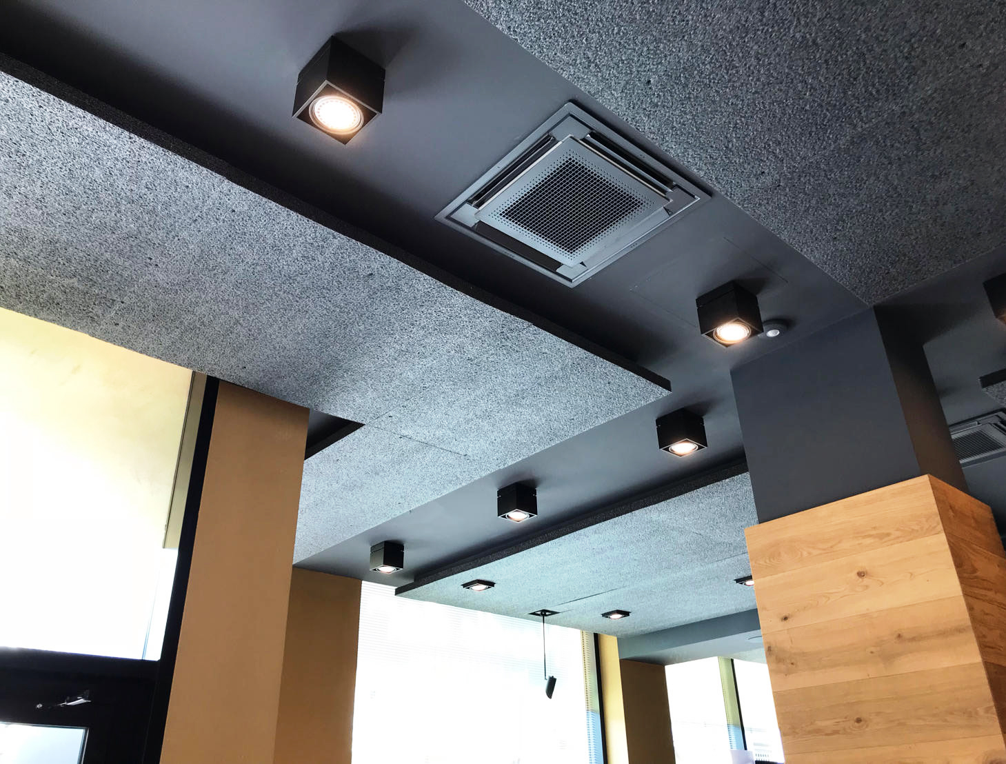 Stratocell Whisper® - eliminuje trudne problemy z hałasem - Architected ...